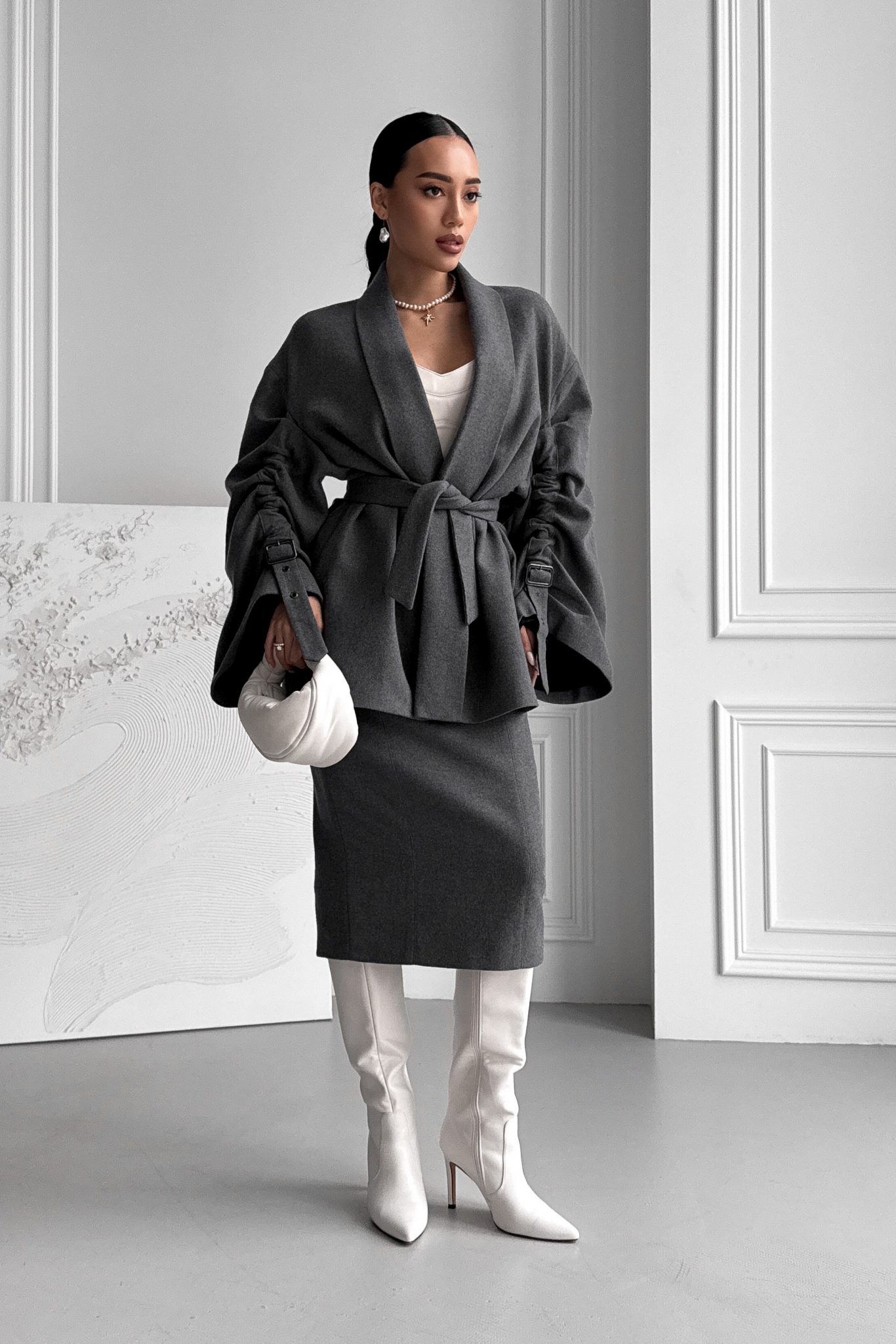 Cape coat with wide sleeves and collar, made of Italian fabric - Sarah ...